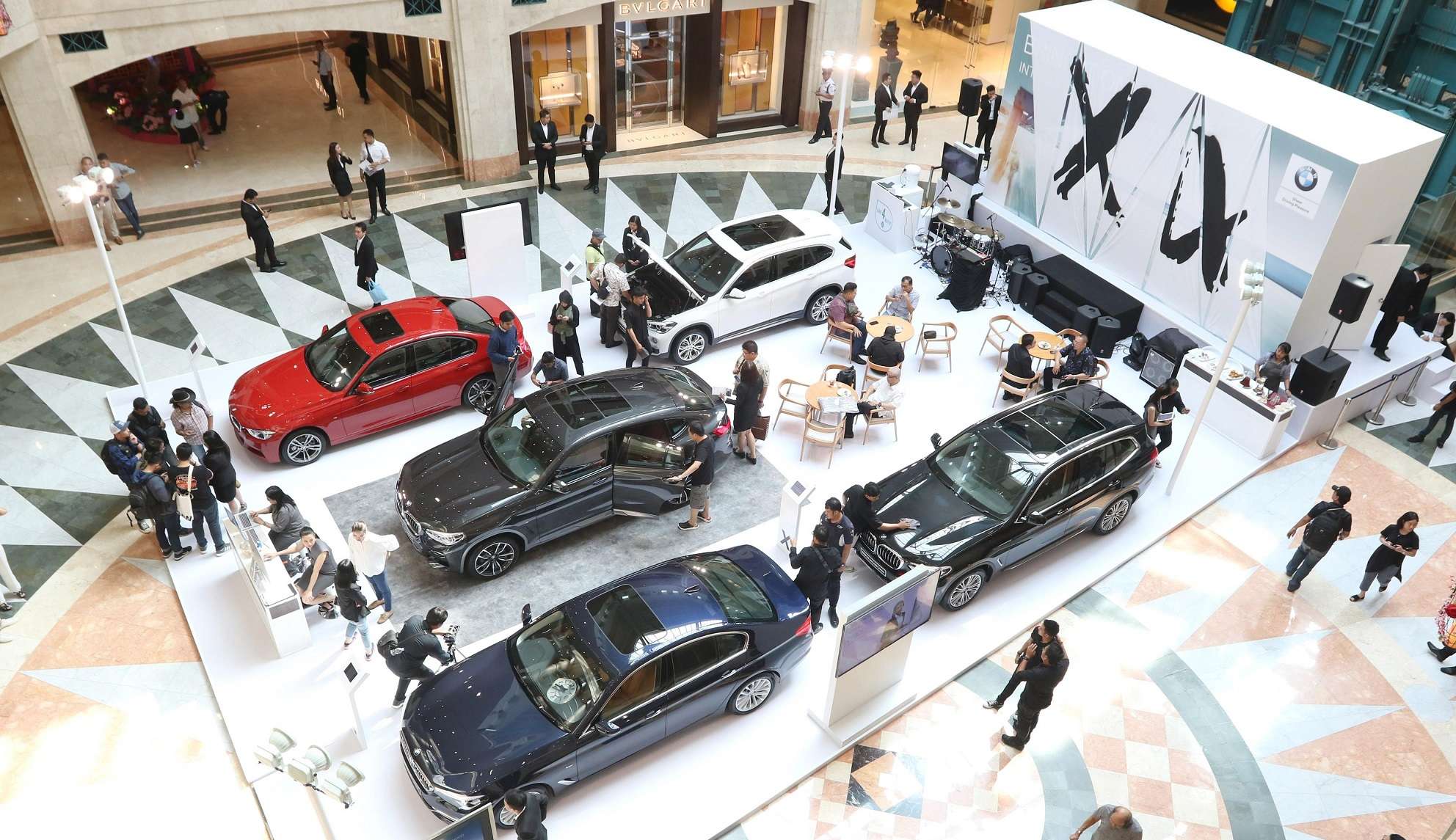 Jadi Merek Mobil Mahal, Seberapa Laku BMW di Indonesia? - OLX News