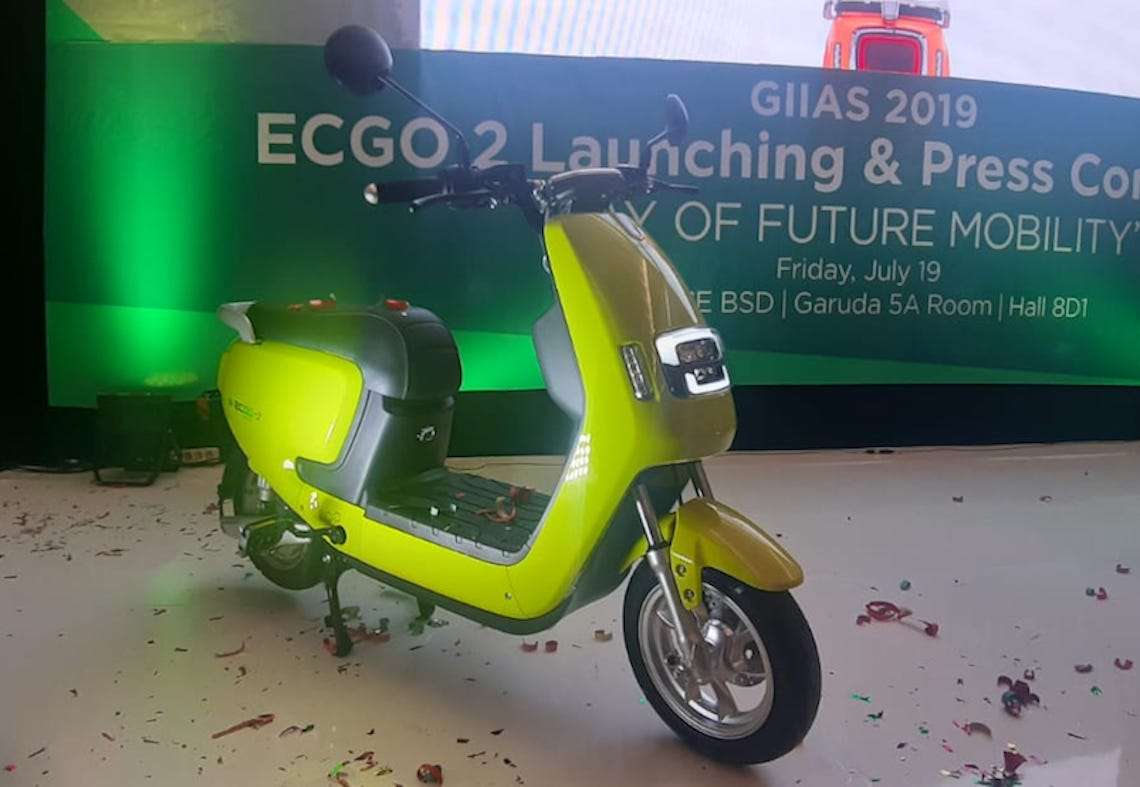 Motor Listrik ECGO 2, Harga Refill Baterainya Cuma Rp 95 Ribu untuk 1. ...