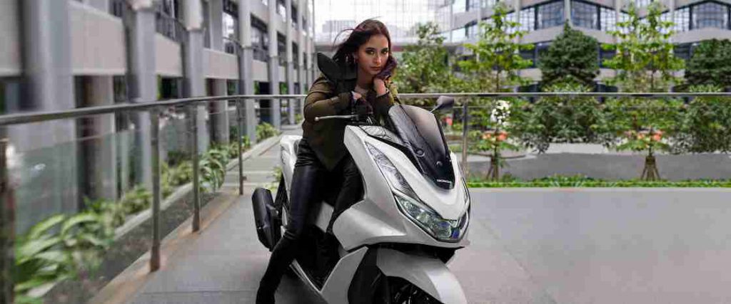 Honda PCX 160, Ini Spesifikasi dan Harganya!