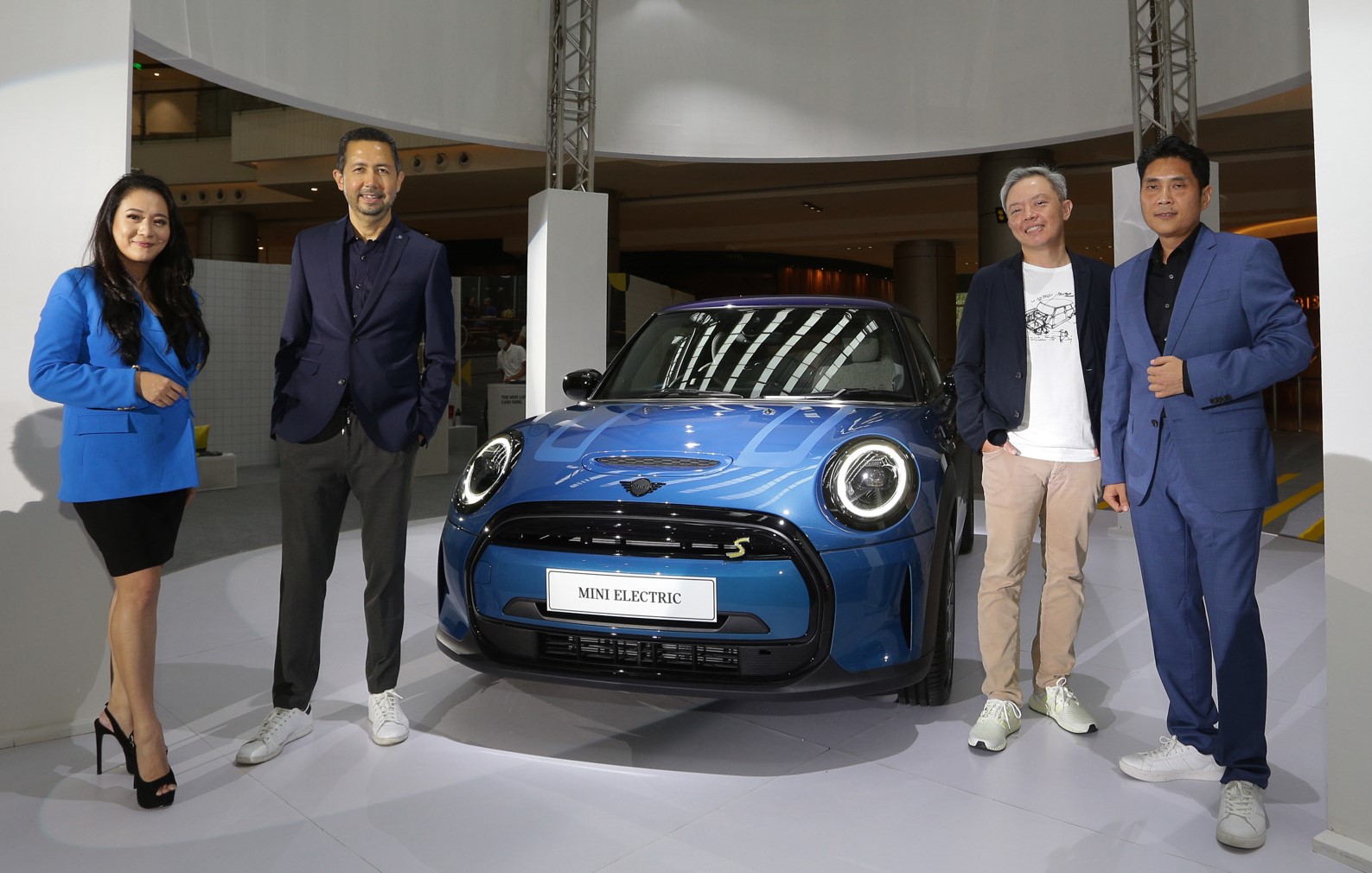 MINI Electric, Si Mobil Listrik Mungil Dijual di Indonesia