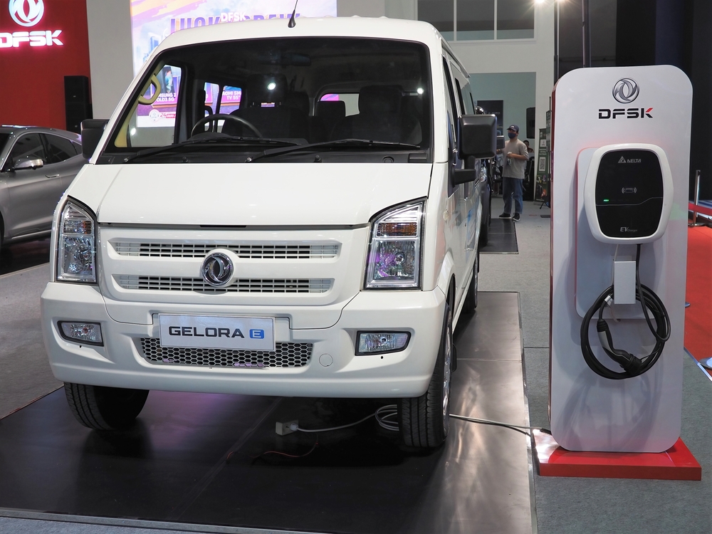 Daftar 15 Mobil Listrik Dijual di Indonesia dan Harganya!