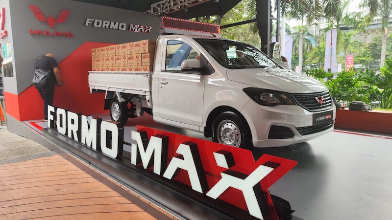 Spesifikasi Wuling Formo Max dan Harganya