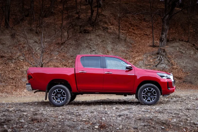 Nyaman dan Muat Banyak, Ini 7 Rekomendasi Mobil Double Cabin Terbaik ...