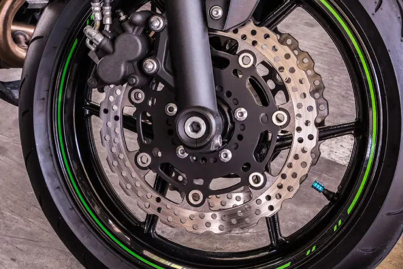 Penyebab dan Cara Mengatasi Rem Cakram Motor Seret - OLX News