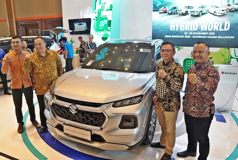 Suzuki Ramaikan GIIAS Bandung 2023, Bawa Tiga Line Up Hybrid - OLX News