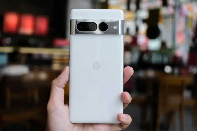 10 HP Android ini Punya Kamera Mirip iPhone - OLX News