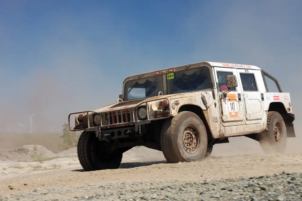 Sejarah Mobil Hummer, Mobil Tentara Amerika Era 90an - OLX News