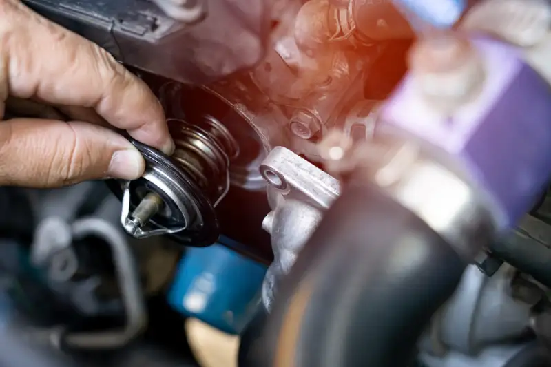 Apa Fungsi Thermostat Mobil? Ini Penjelasan Lengkapnya - OLX News