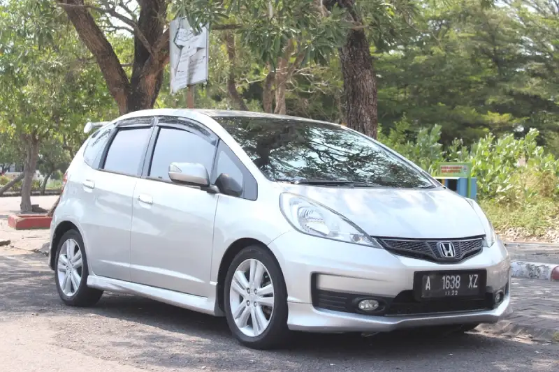 Sejarah Honda Jazz dari Generasi Pertama hingga Digantikan City ...