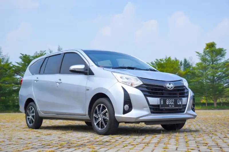 10 Mobil LCGC Bekas Beserta Daftar Harganya - OLX News