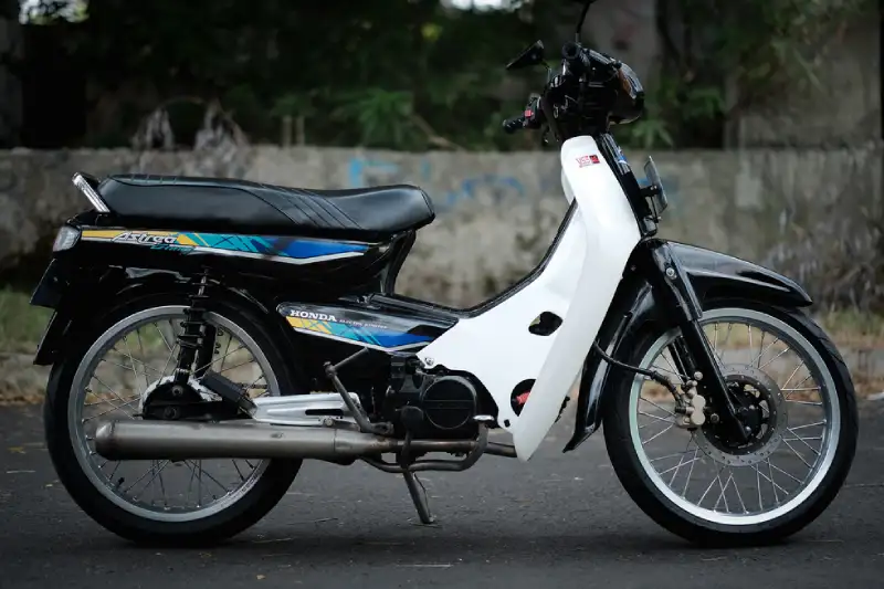 Sejarah Motor Astrea Grand, Motor Klasik yang Banyak Digandrungi - OLX News