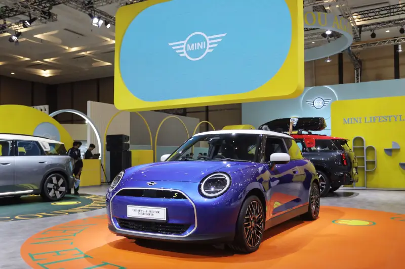 Harga Mobil MINI Cooper Terbaru Diluncurkan di GIIAS 2024 - OLX News
