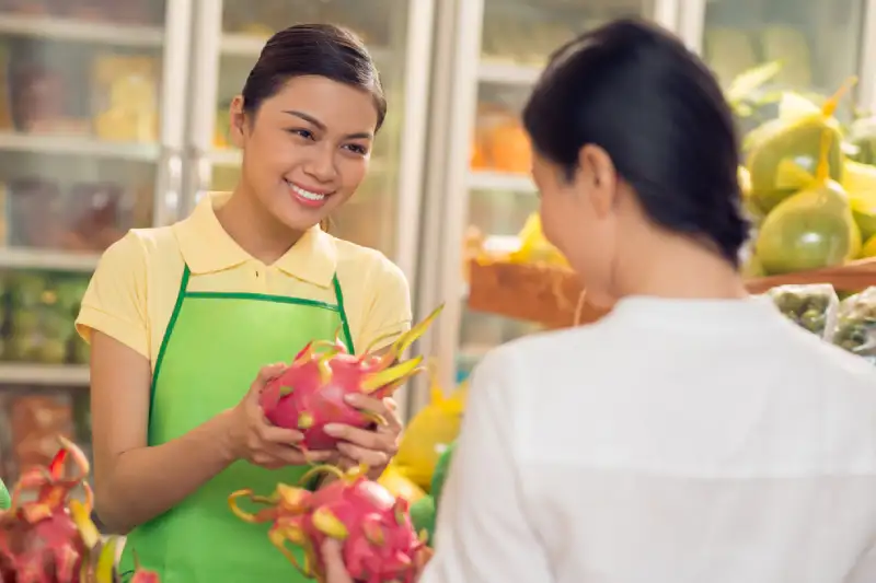 Pengertian Pramuniaga Adalah: Apa Skill yang Dibutuhkan? - OLX News