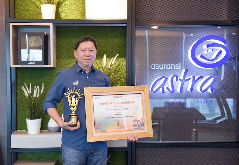 Asuransi Astra Sabet Penghargaan OJK Financial Literacy Award 2024 - OLX News