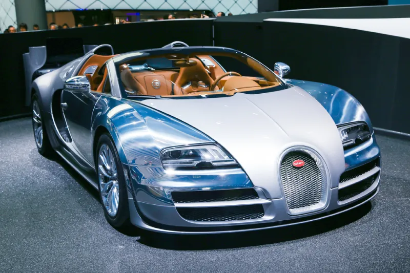 Mengenal Sejarah Hadirnya Bugatti Veyron, Mobil Paling Kuat di Dunia ...