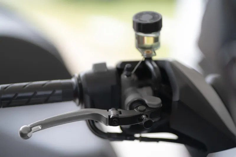Mau Ganti Master Rem Motor? Begini Cara Memilihnya - OLX News
