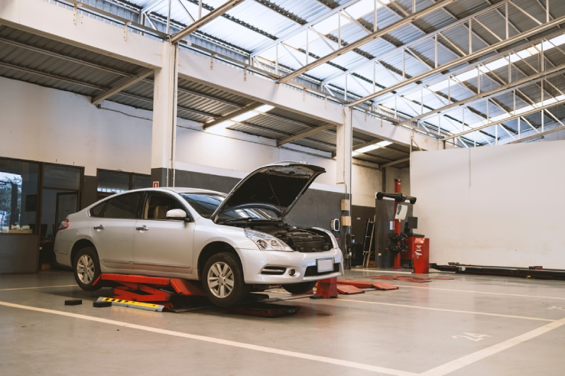 10 Rekomendasi Bengkel Service Mobil Terdekat di Jakarta Pusat - OLX News