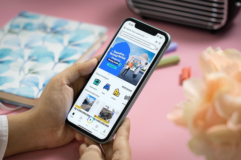 Pakai Fitur 'Barang Gratis' OLX: Awkarin Ikut Bagikan Barang ...