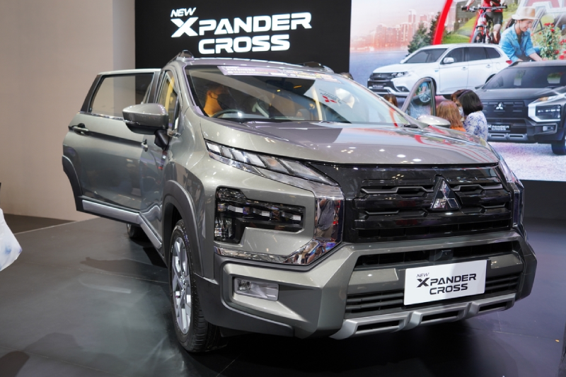 Spesifikasi dan Harga Xpander Cross - OLX News