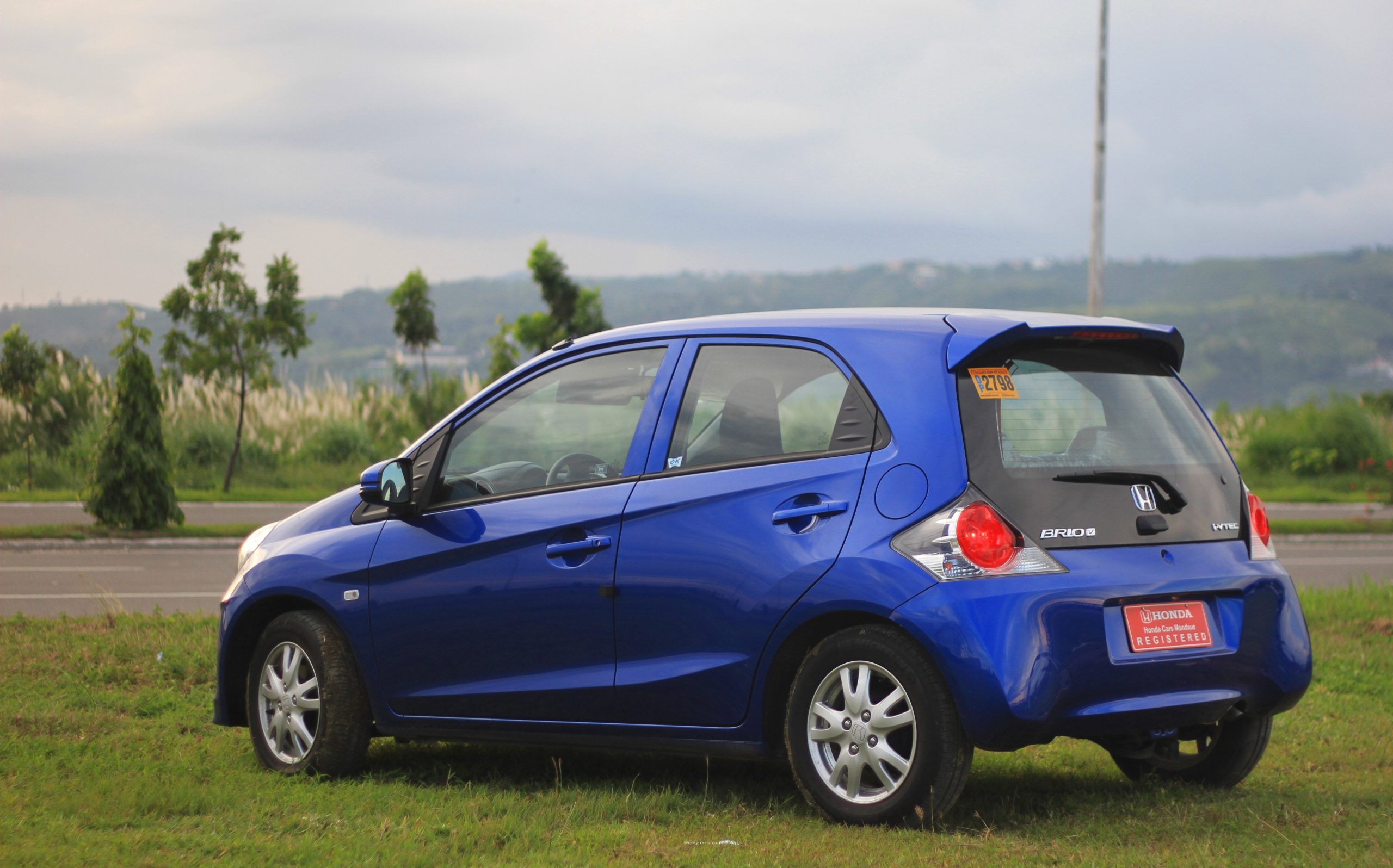 4 Harga Mobil Brio Bekas Dibawah Rp 100 Jutaan - OLX News
