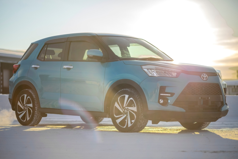 Komparasi Mobil Raize dan Rocky, Mulai dari Harga hingga Speknya - OLX News